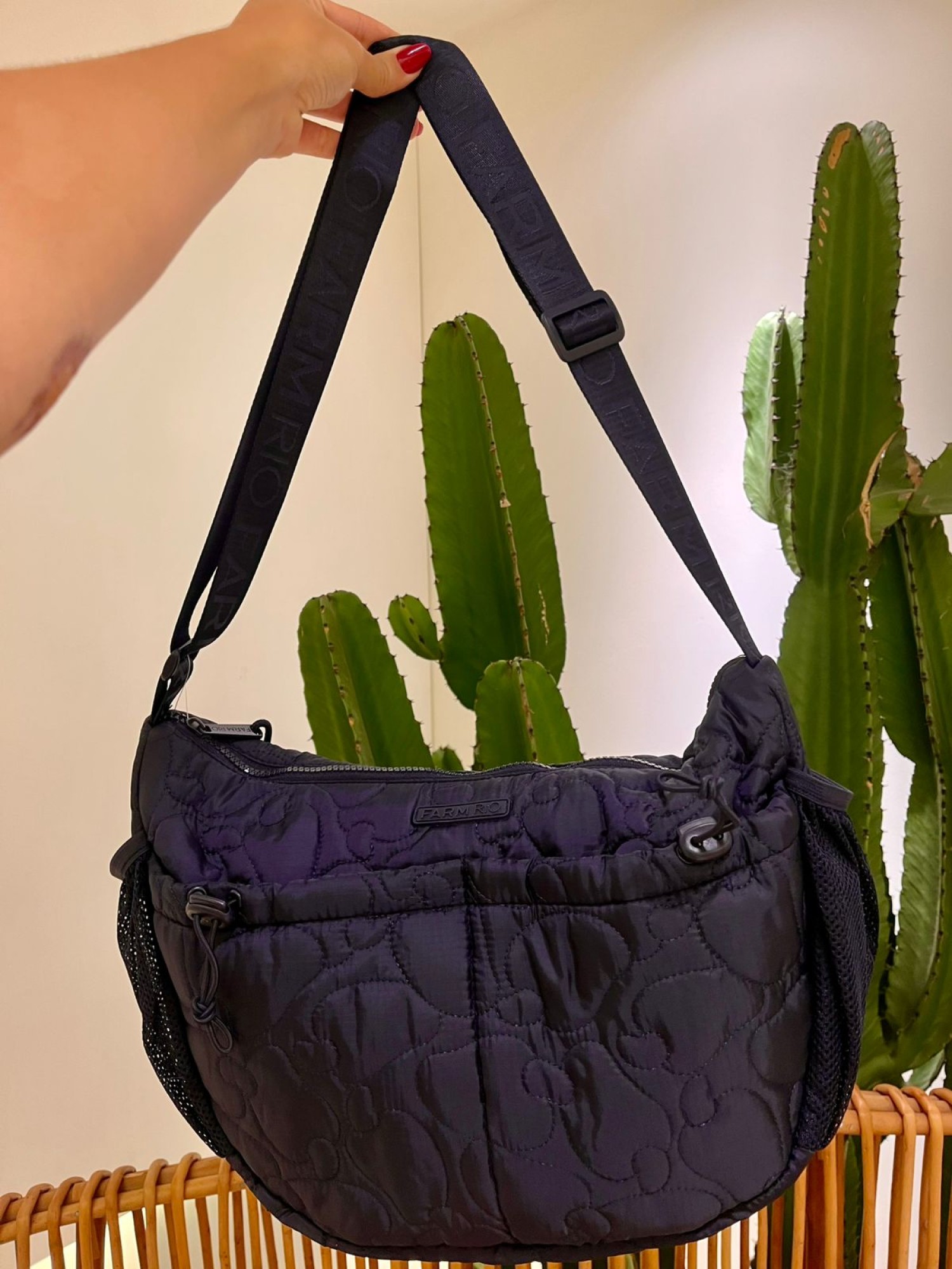 Bolsa Farm Banana G Puffer Azul - Informal Inn